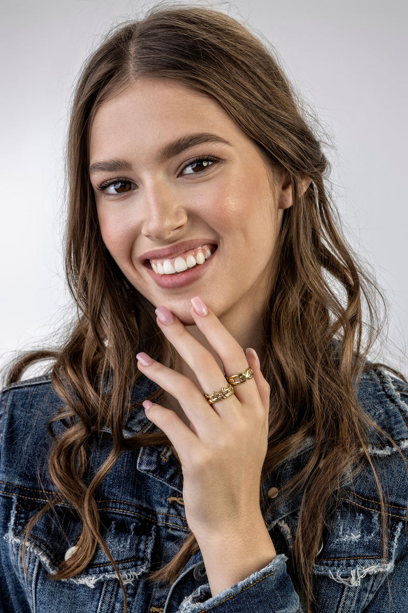 Vivian Gold Ring – Marc Malone